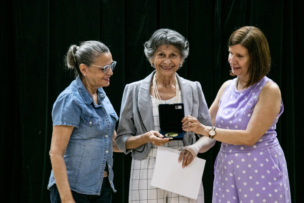 Homenagem da Seara da Ciência aos divulgadores de ciência Rubens de ...